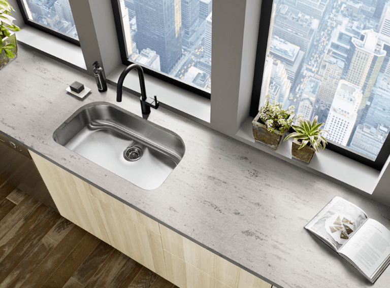 Modern Granite Countertops in Kitchen: Are They Still Trendy?